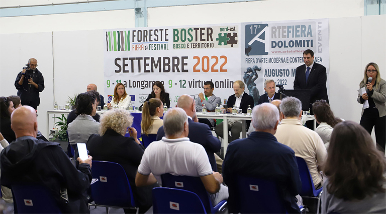 Longarone Fiere, in pieno svolgimento «Fiera & Festival delle Foreste 2022»