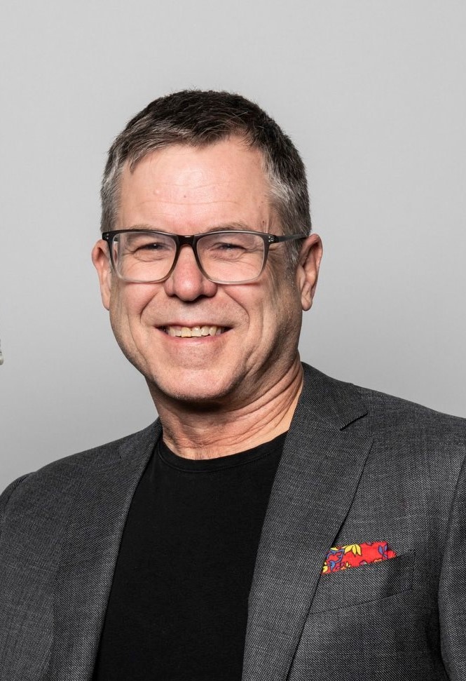 L'autore canadese David Smart a Belluno per presentare il suo libro su ...